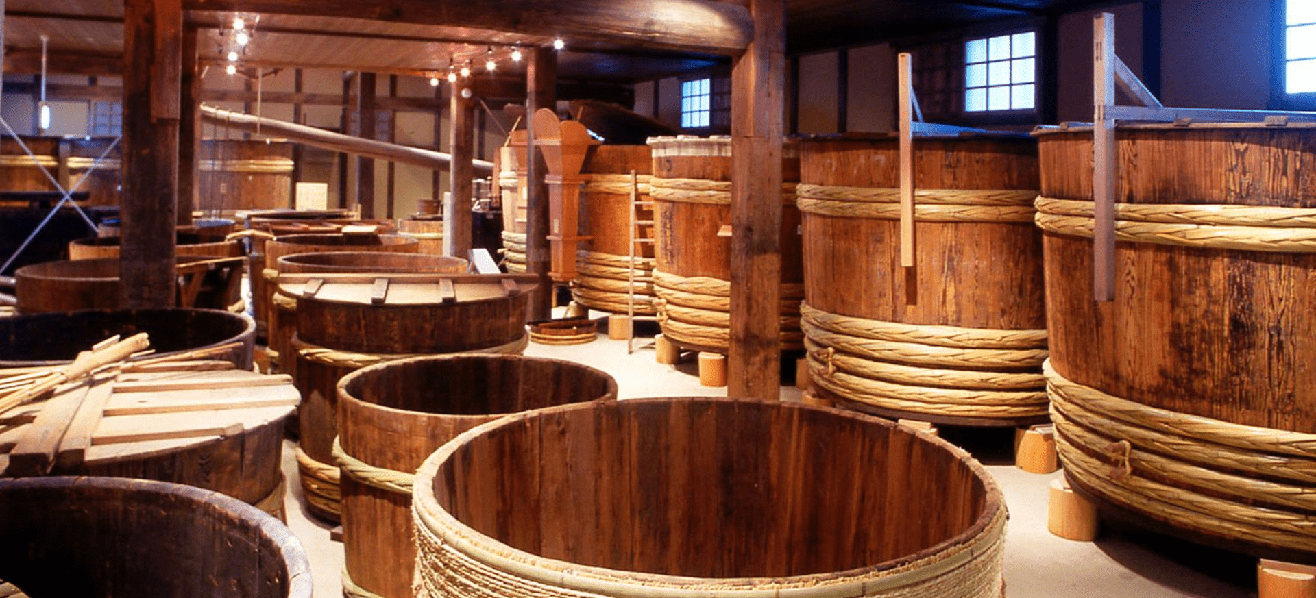 Reiswein Sake 15 5 Sawanotsuru Deluxe Japan 700ml Ramen-Schale